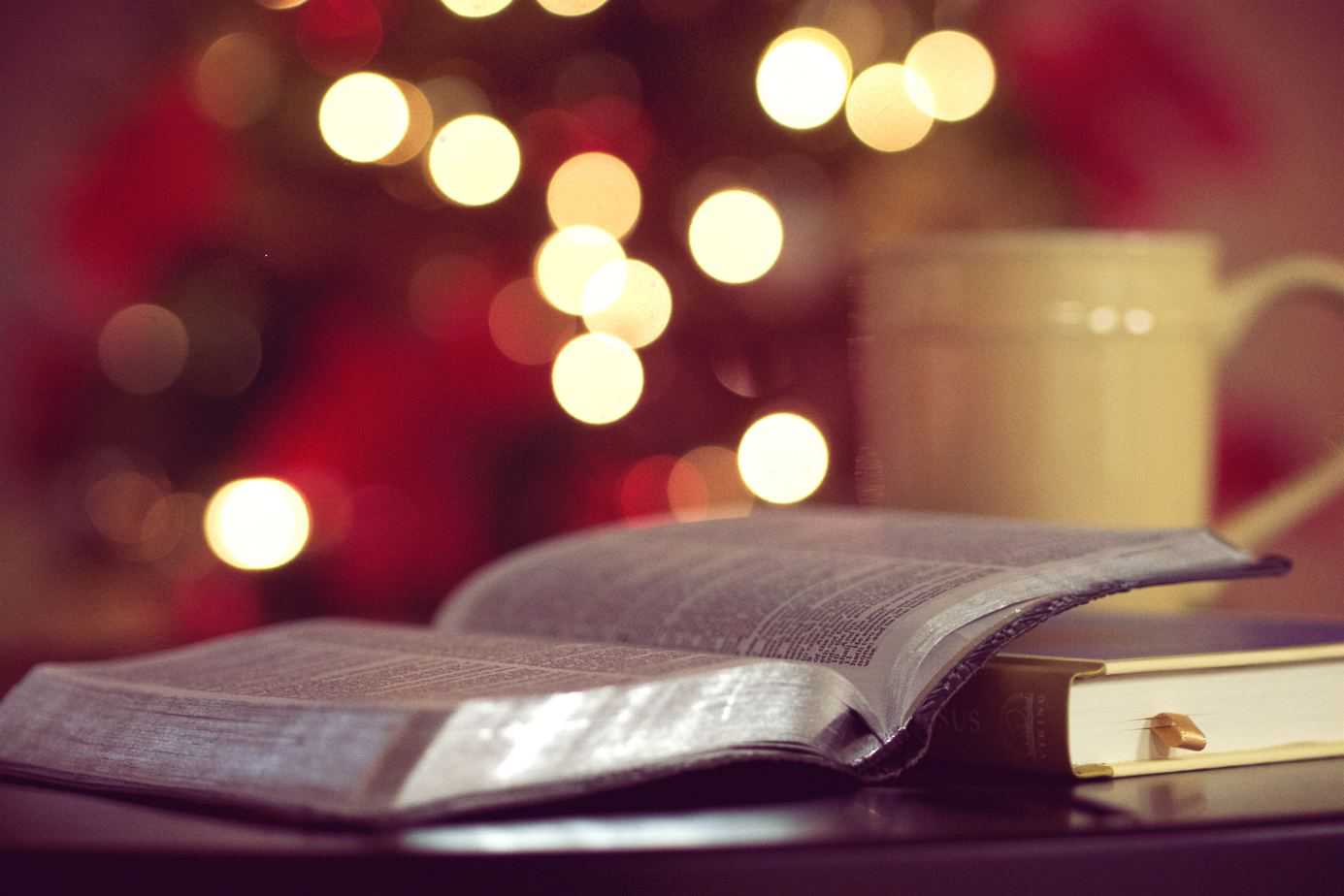 10 WAYS TO DO CHRISTMAS DIFFERENTLY THIS YEAR - At The Crossroads
