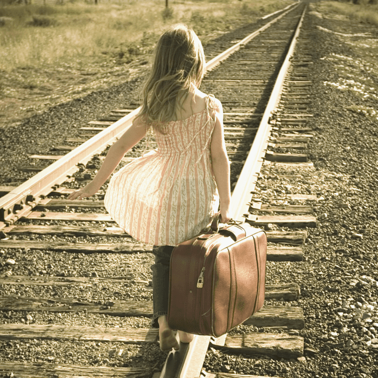 How to Love Your Kids Enough to Let Them Go | A Mom's Guide